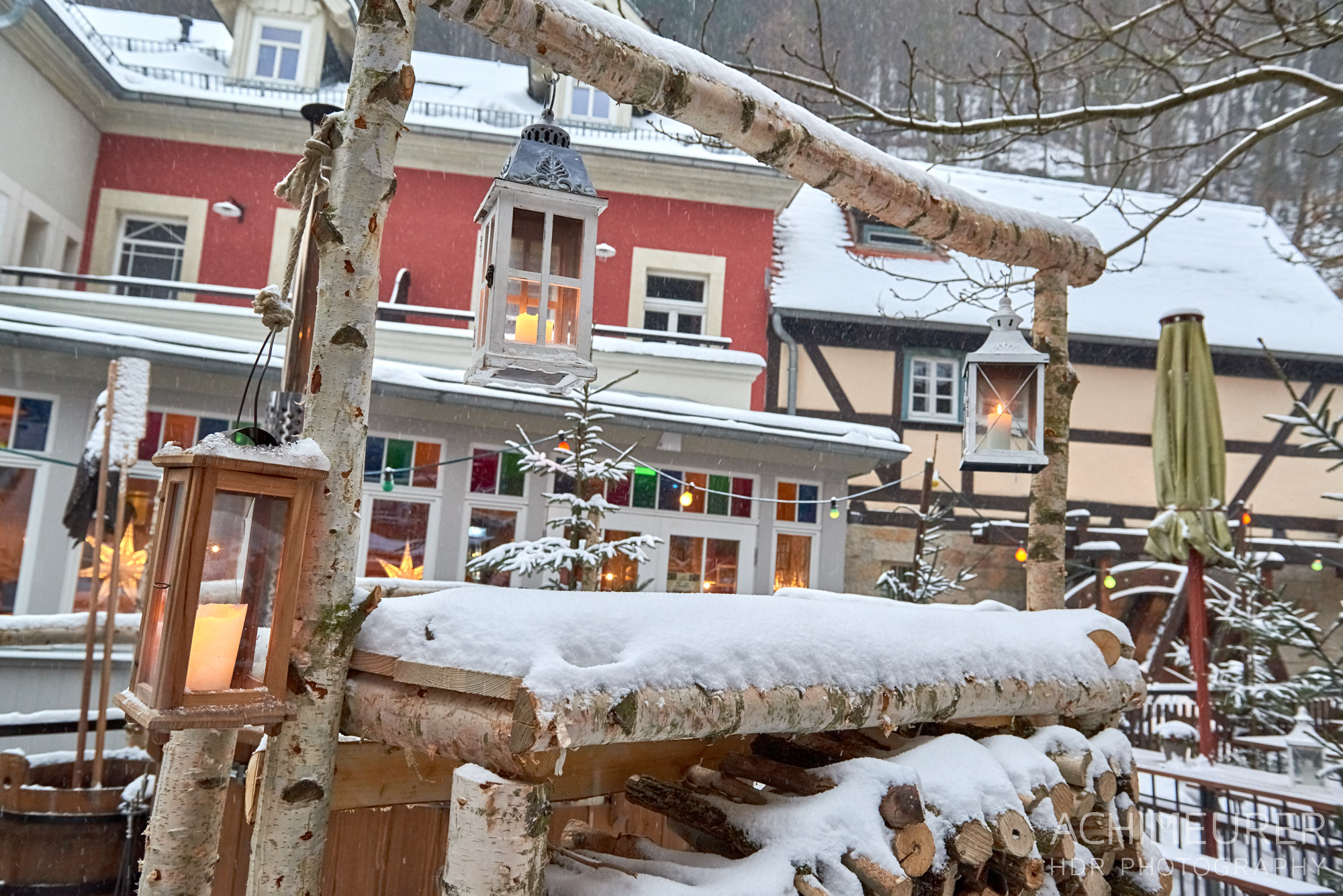 Wintervillage: The Ecovillage Schmilka during the cold season • Die Meurers
